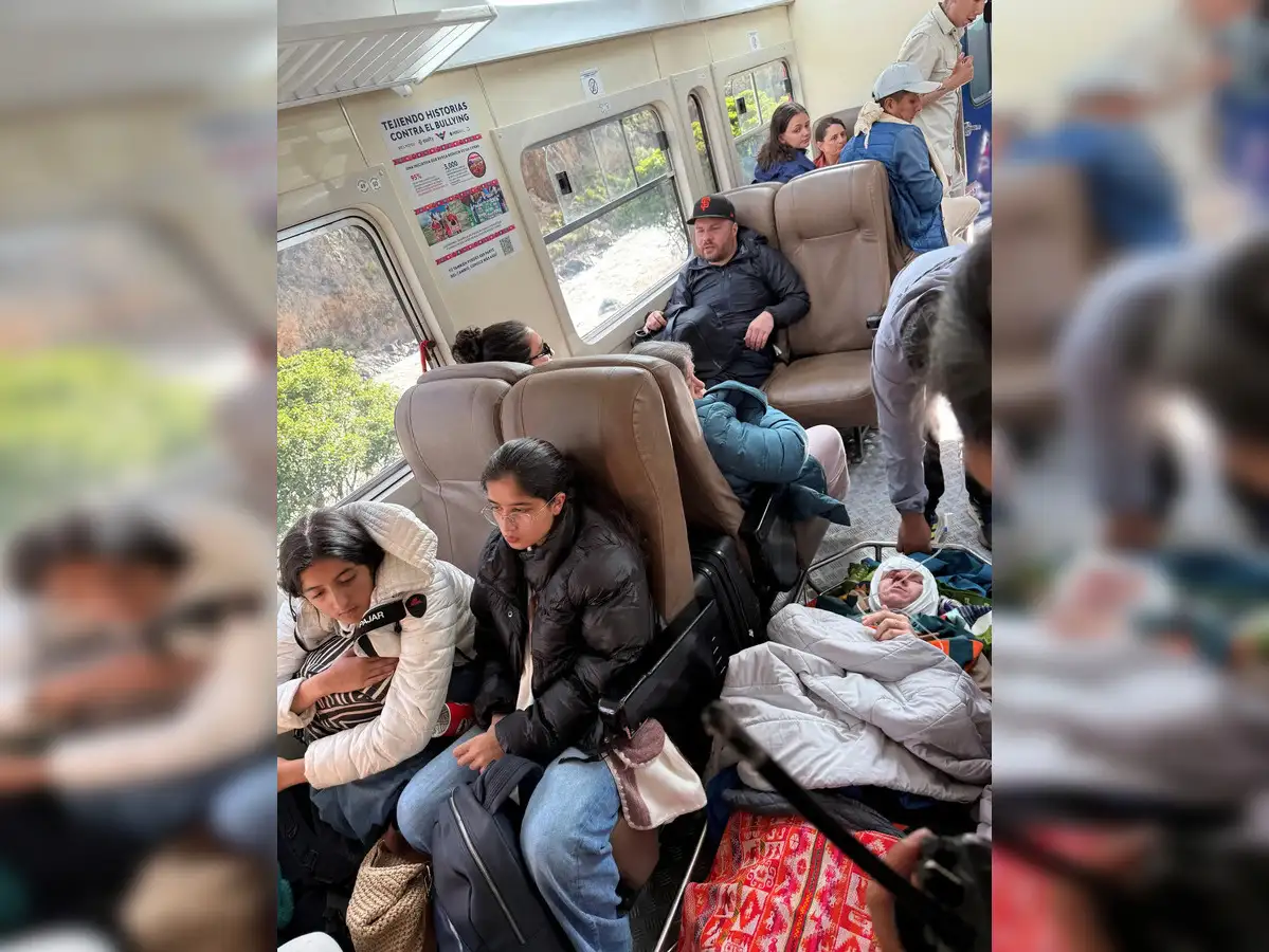 Machu Picchu train line crash kills 1, injures at least 30 tourists ...