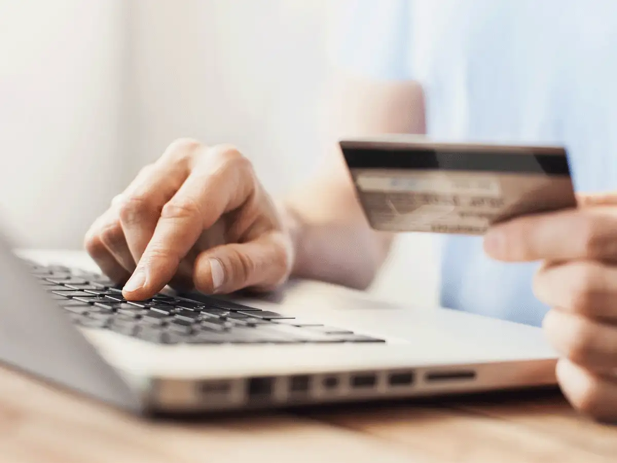 Kotak Mahindra Bank Debit Card services will be unavailable on these ...