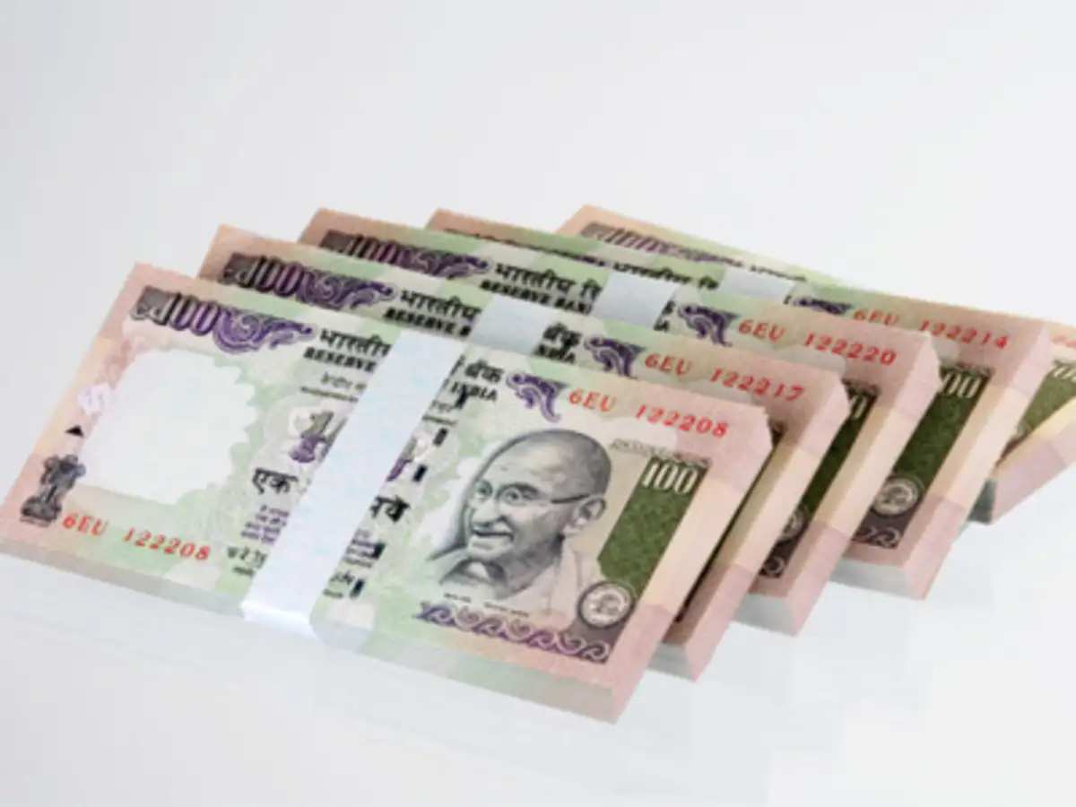 India Post starts instant money transfer from UAE to India - The ...