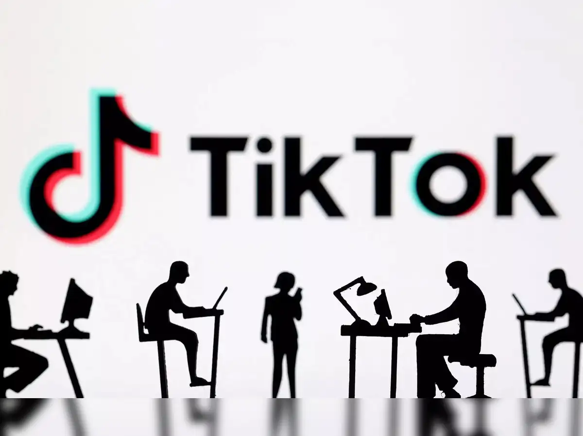 TikTok: Tech platforms make pitch for ad deals as TikTok is roiled by ...