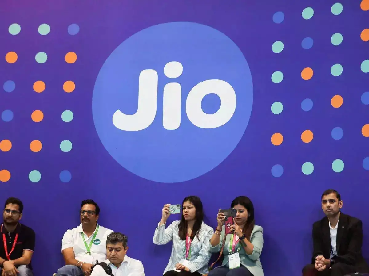 jio plans: Jio launches international roaming packs for these countries ...