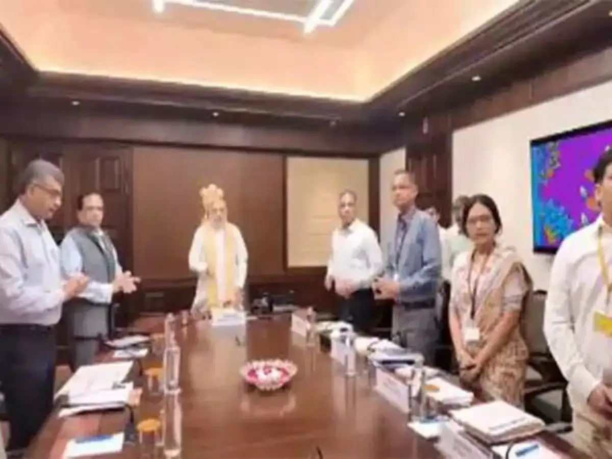 Digital leap for NRIs: Govt launches revamped OCI portal for smoother ...