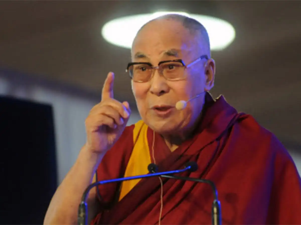 Dalai Lama Peace Sign