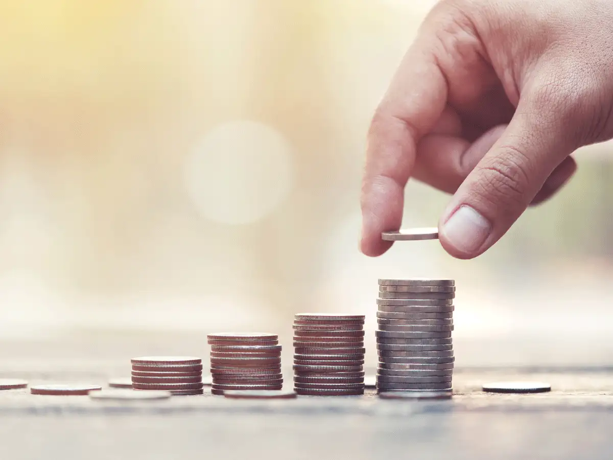 Money training for young adults: How can parents teach their young ...