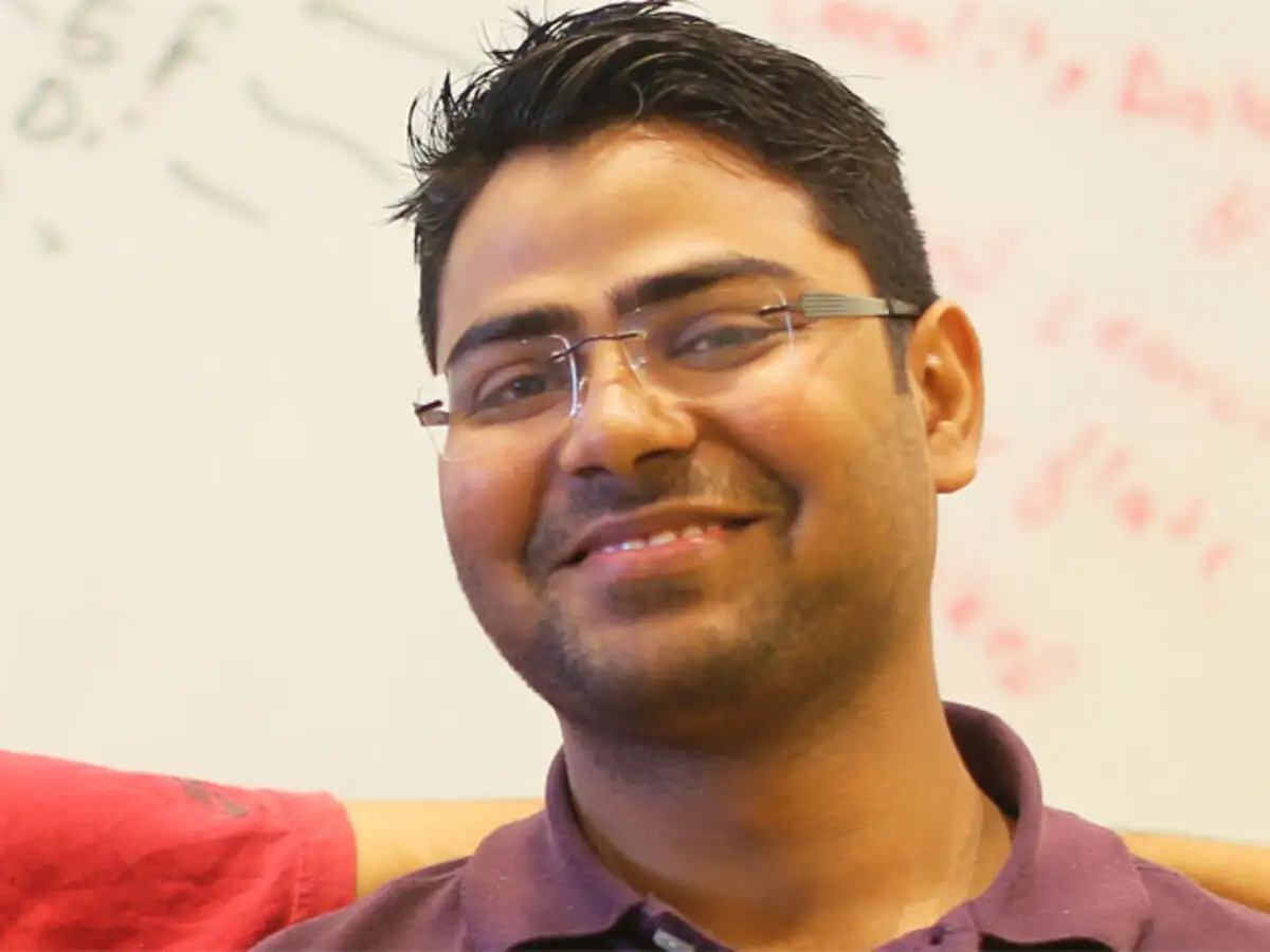 How Housing.com CEO Rahul Yadav is a 'man of many words' - The Economic ...