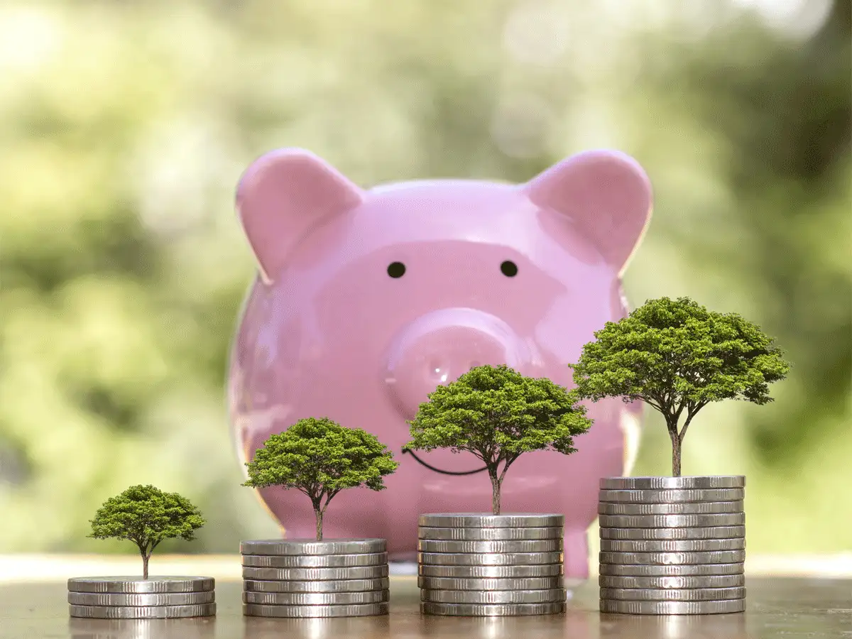 Recurring deposit (RD) interest rates compared: SBI vs HDFC Bank vs ...