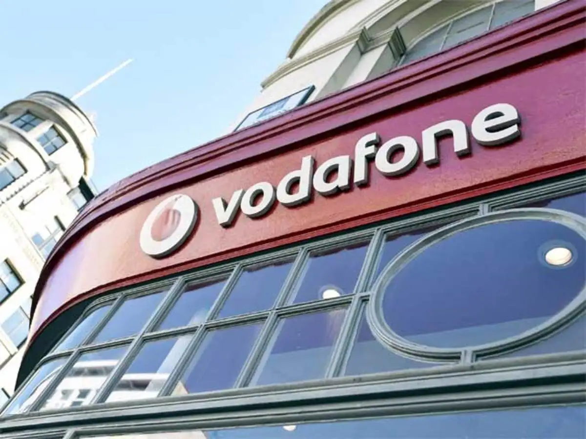 Vodafone renews outsourcing deal with IBM - The Economic Times