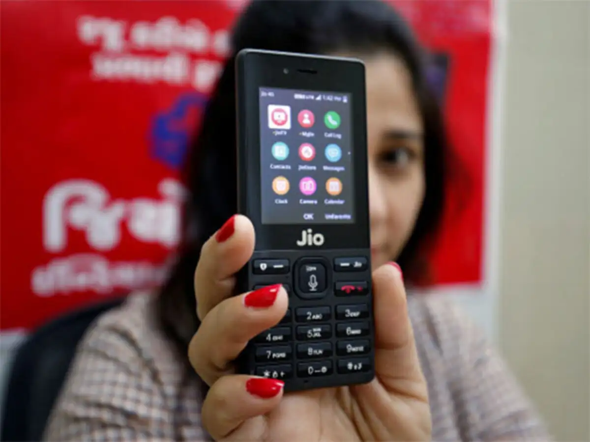 JioPhone: Reliance Jio pips Samsung to top featurephone table - The ...