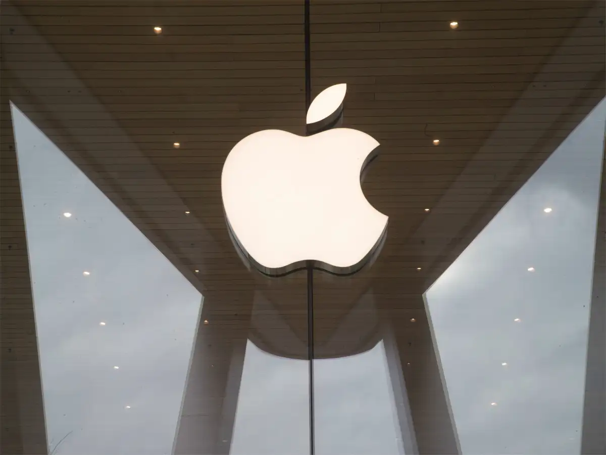 Apple ad campaign to put spotlight on privacy - The Economic Times