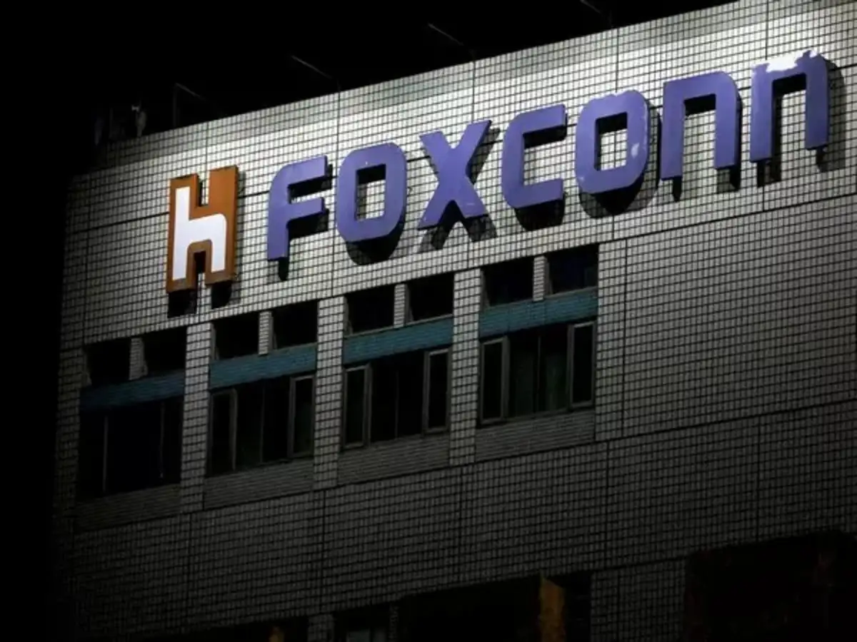 Jun Seki: Foxconn hires former Nissan and Nidec heavyweight Jun Seki ...