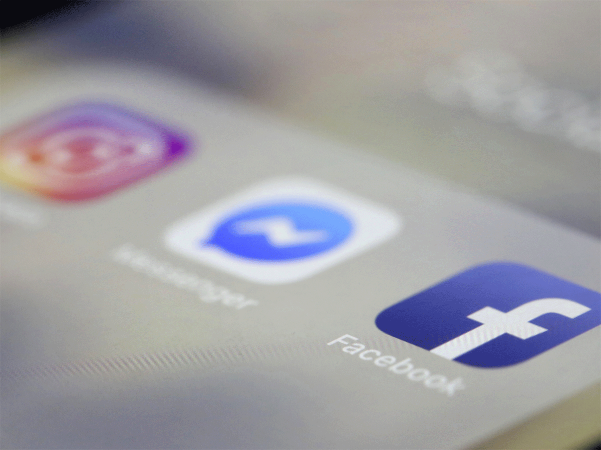 facebook: Facebook co-founder's breakup call meets $539 billion hurdle ...