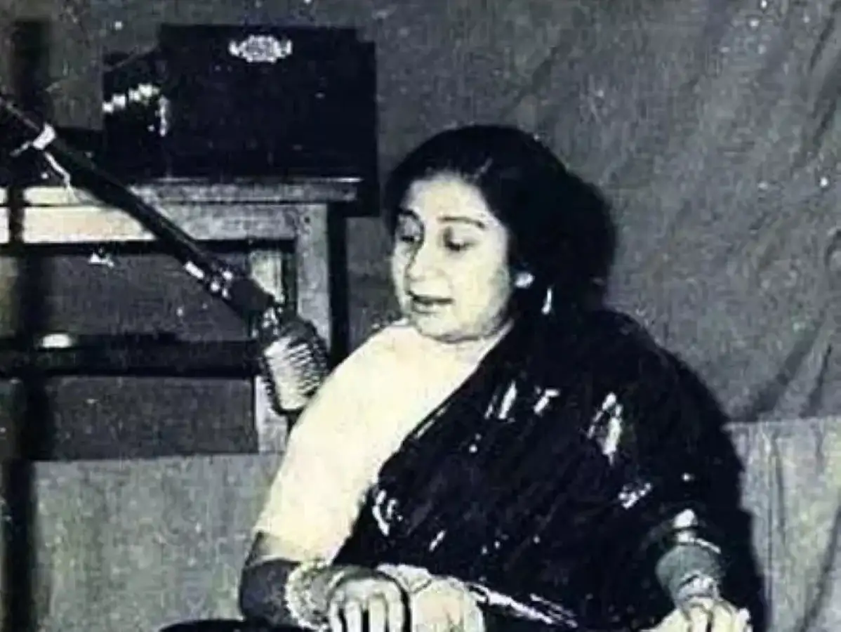 Mohe lagi lagan Guru Reba Muhuri - The Economic Times