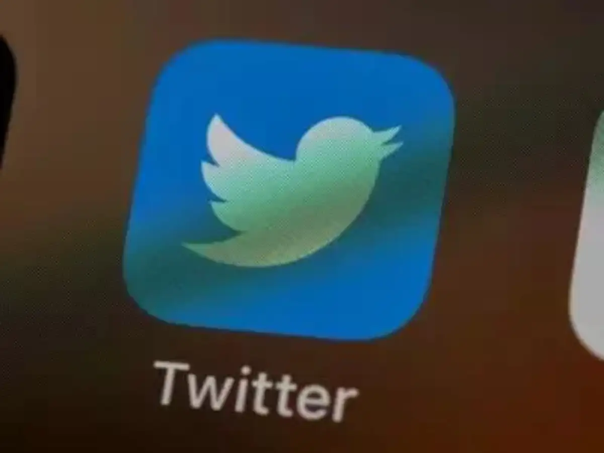twitter blue: Twitter is making companies pay for check marks to ...