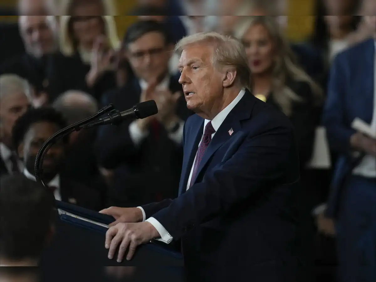 Trump to declare national emergency at southern border, unveils ...