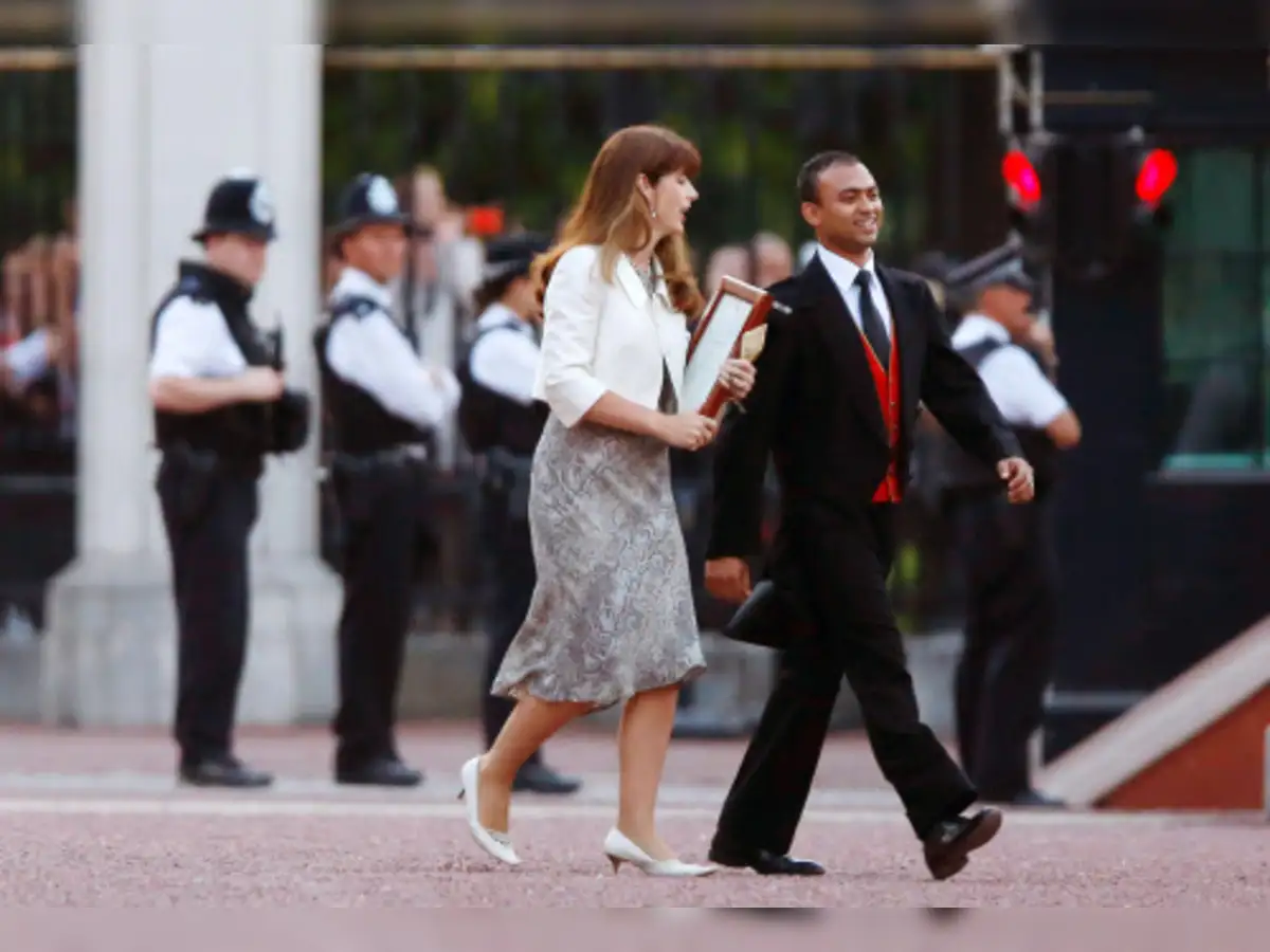 British Queen's Indian footman Badar Azim may lose job - The Economic Times