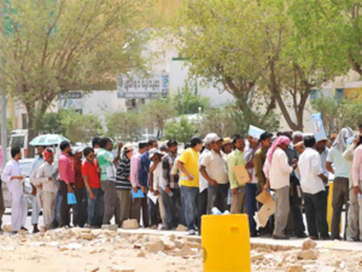 Envoy discusses crackdown with Indian community in Kuwait - The ...