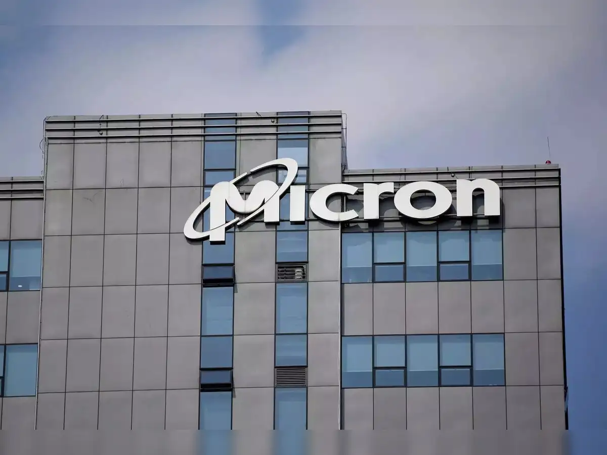 Micron: Micron revenue forecasts strong recovery, shares jump - The ...
