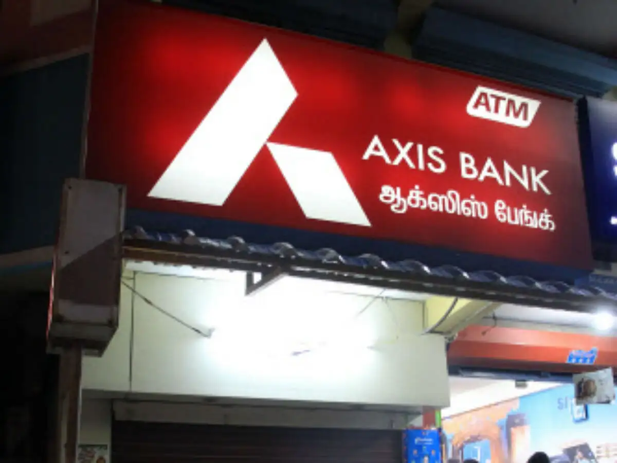 Axis Bank selects AWS to move banking ops to the Cloud - The Economic Times
