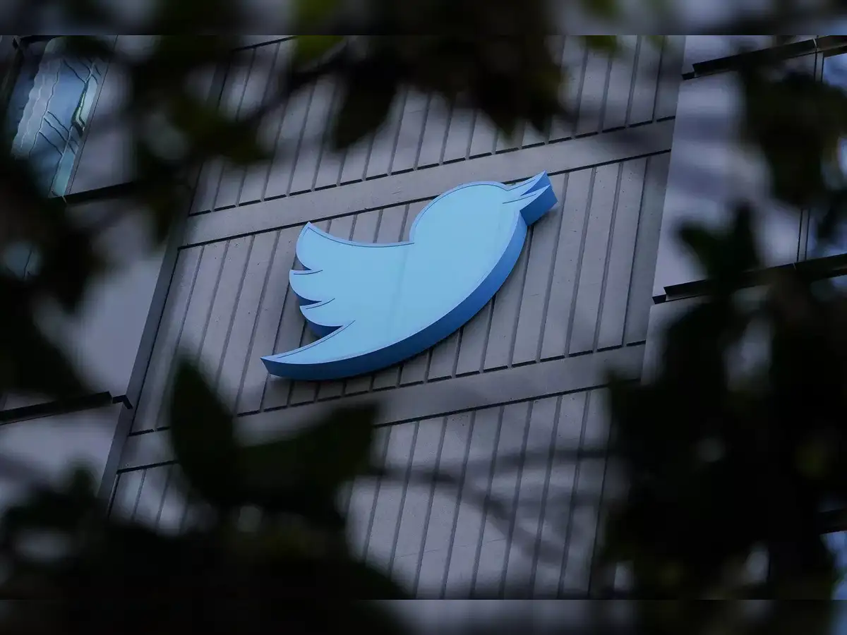 twitter: Twitter: Influential network with a relatively limited ...
