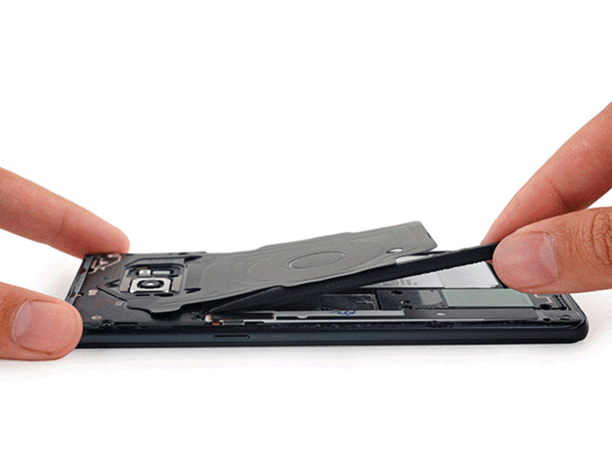 Samsung: Samsung exploding battery crisis began with rush to beat ...