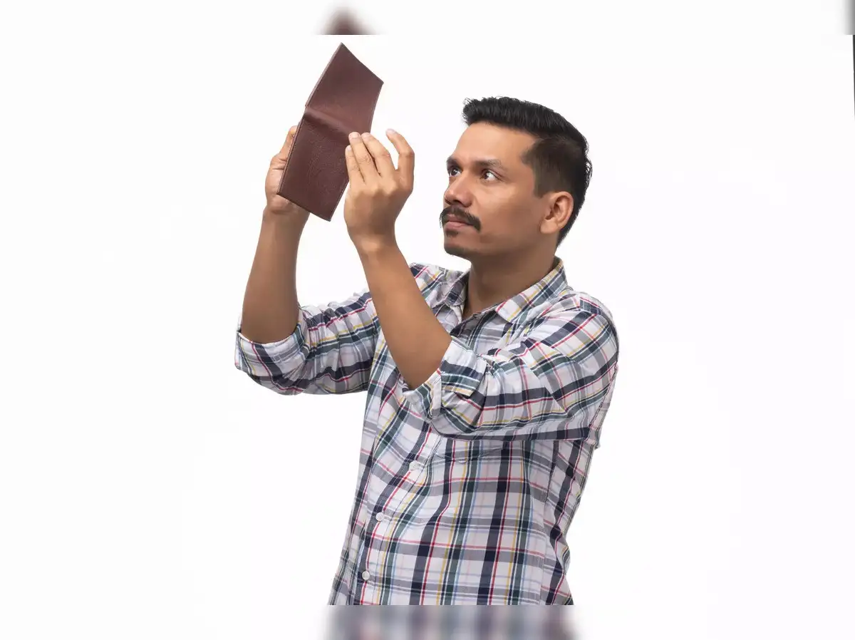 How to achieve financial stability amidst fluctuating income? - The ...