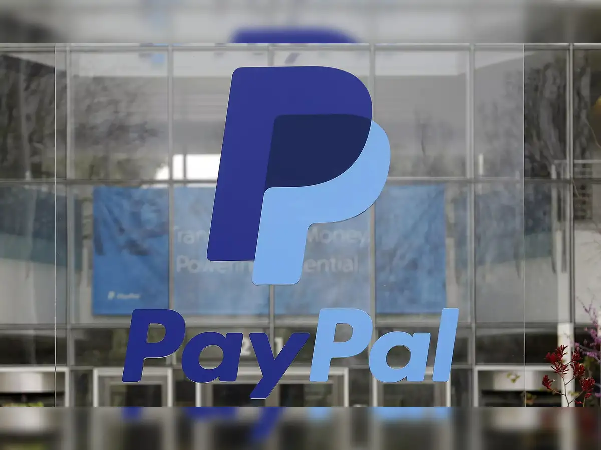 ' paypal shares fall: PayPal sees flat profit in 'transition year ...