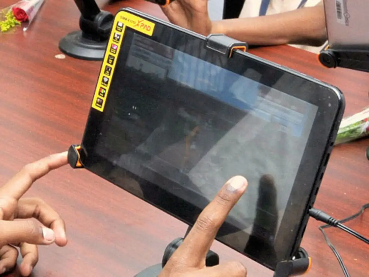 India tablet shipments up 32% to 1.36 million units in July-September ...