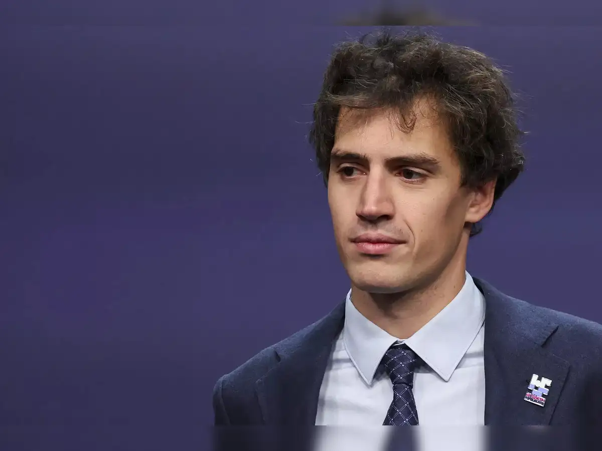 mistral ai: Mistral AI unveils groundbreaking LLM model - The Economic Times