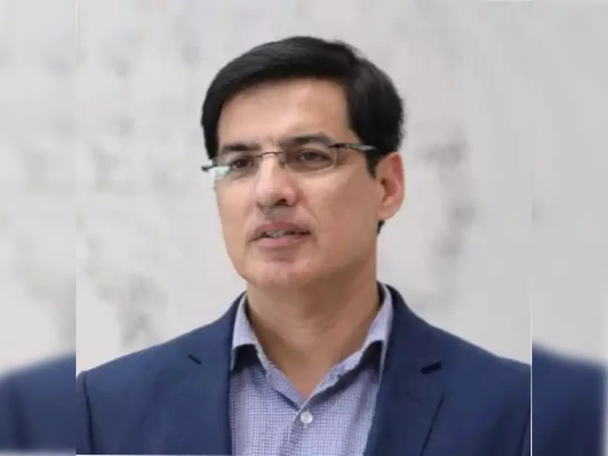 infosys: Infosys refreshing brand identity to stand out in crowded ...