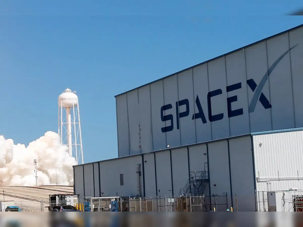 SpaceX: NASA, SpaceX to send mission with over 5,800 pound cargo to ISS on Nov 9 - The Economic ...