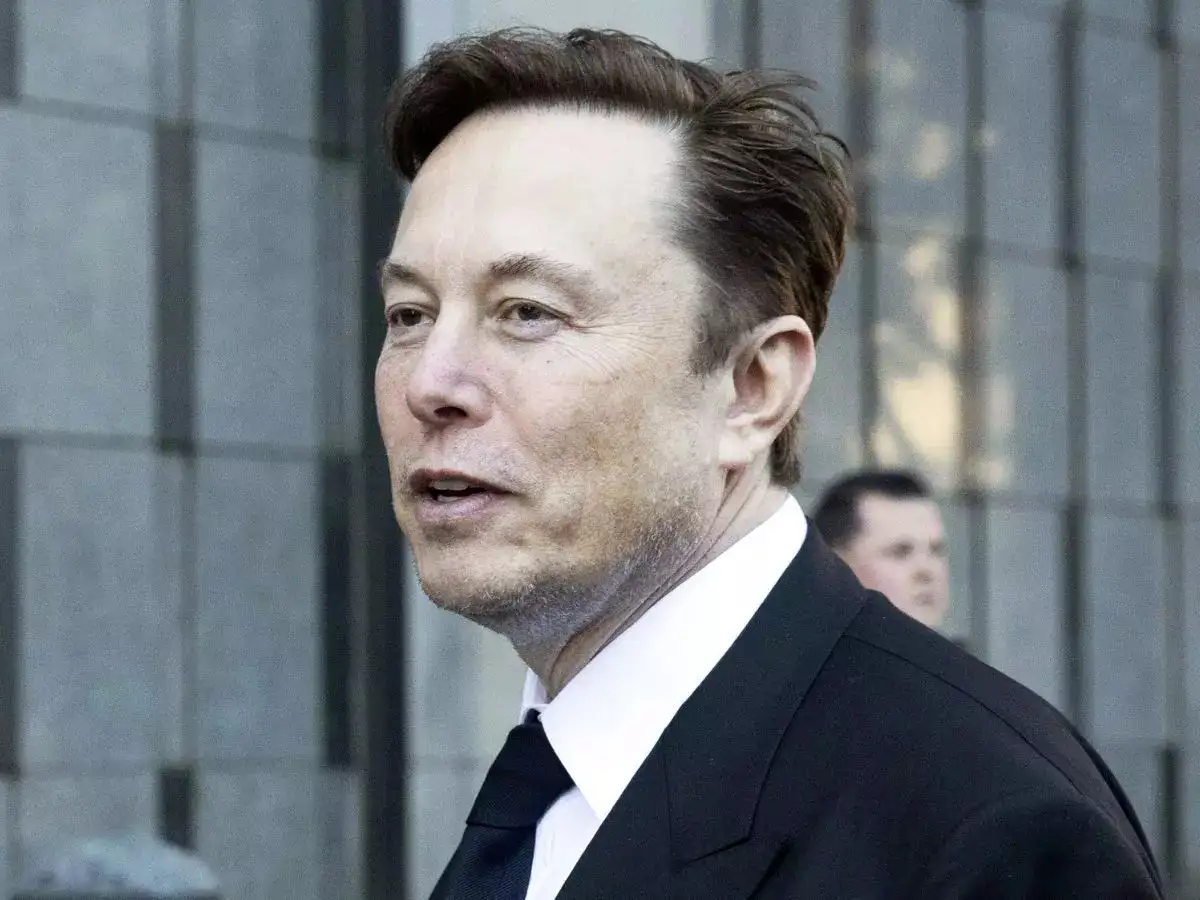 musk: President Emmanuel Macron and Elon Musk discuss attractiveness of ...