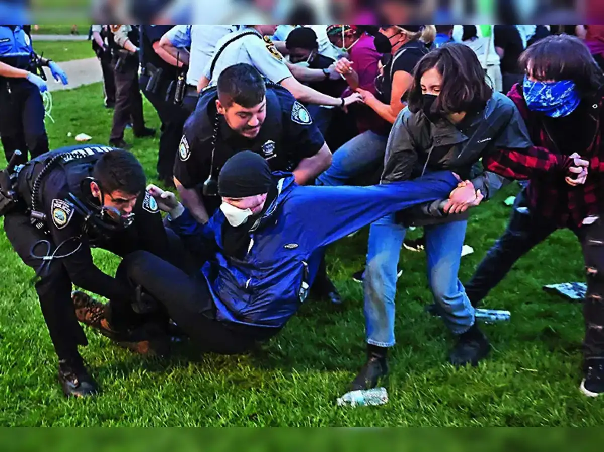 Indian students: In line of fire: US campus protests a stress test for ...