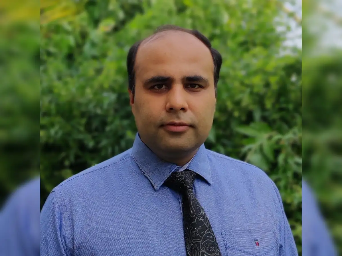 Online Tutoring: Vedantu brings on board Mohit Mathur as biz excellence ...