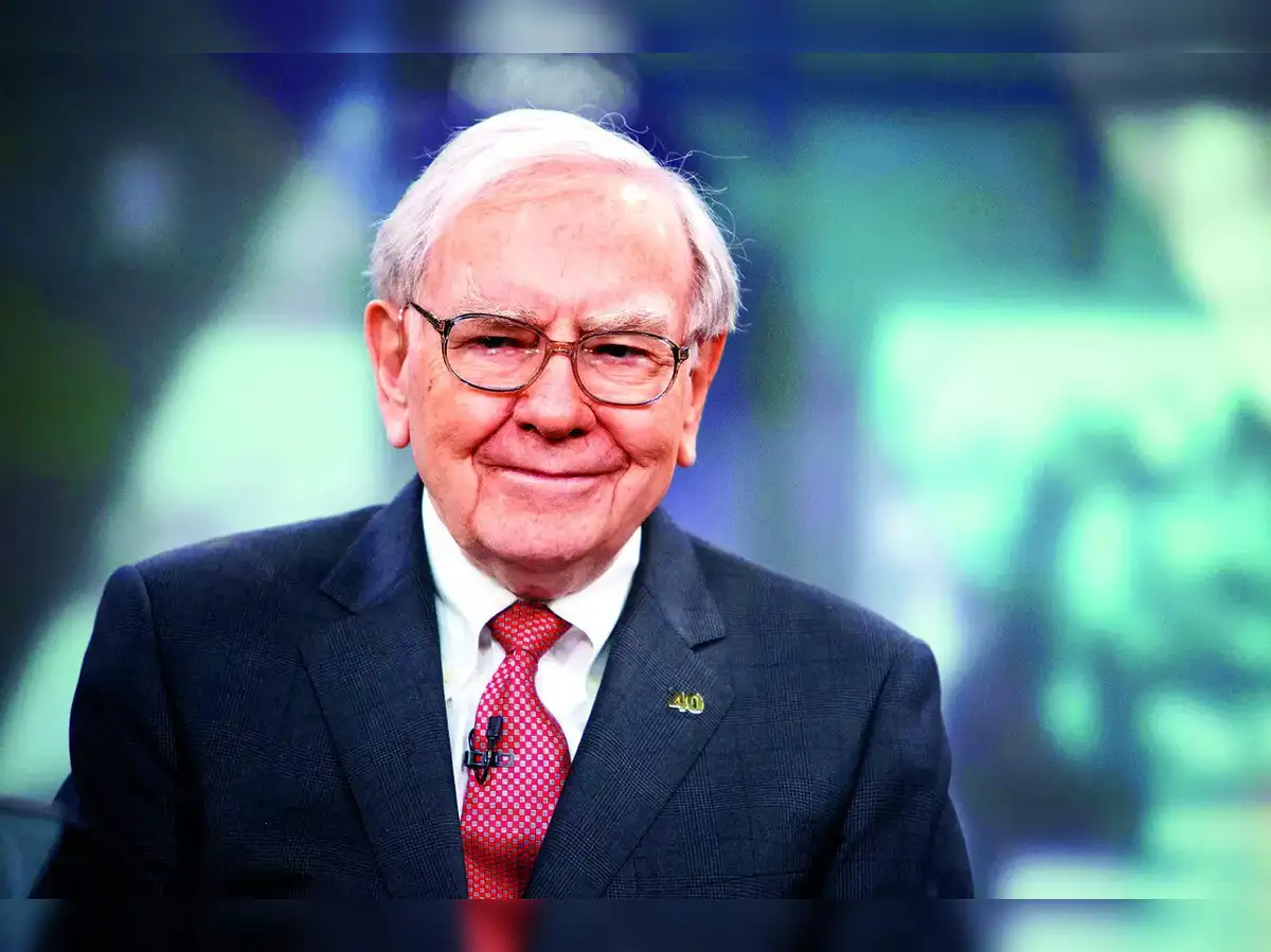 Warren Buffett: Warren Buffett says AI may be better for scammers than ...