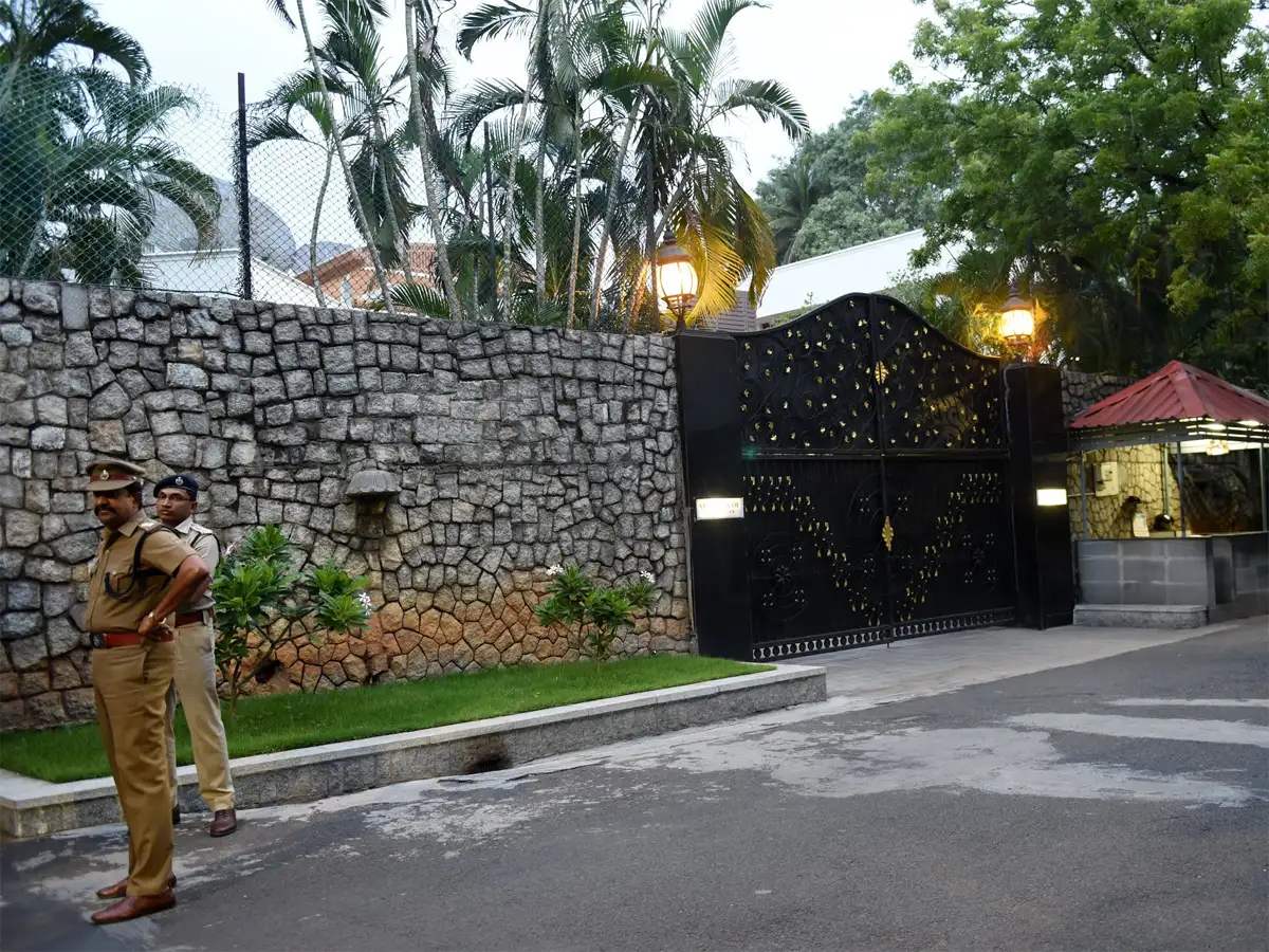 Jayalalitha Poes Garden House Inside Photos | Fasci Garden