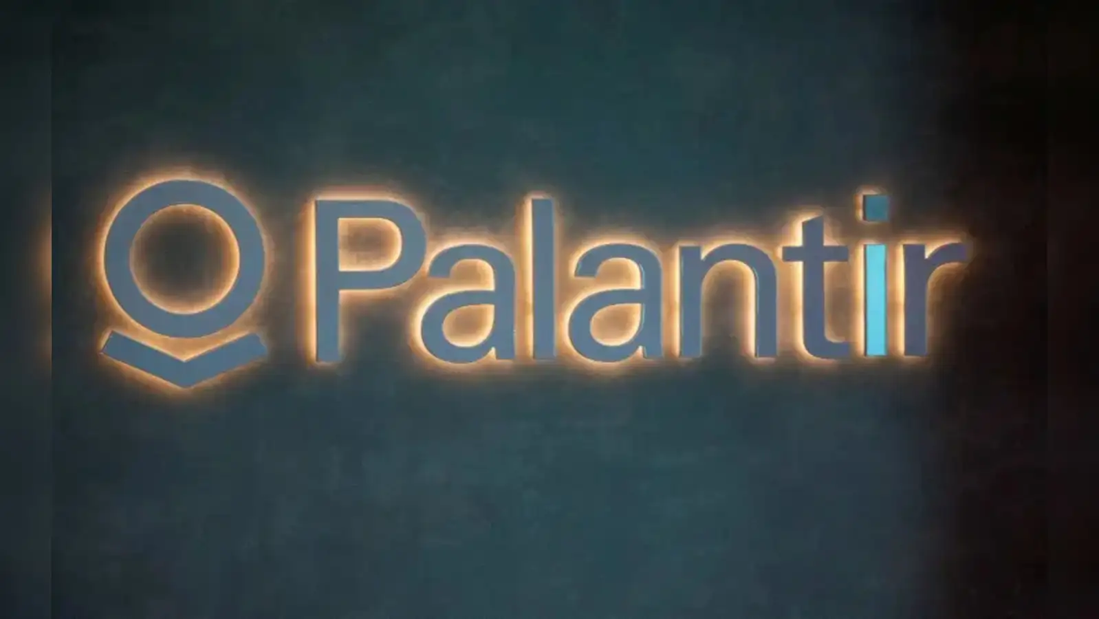 Palantir market cap store