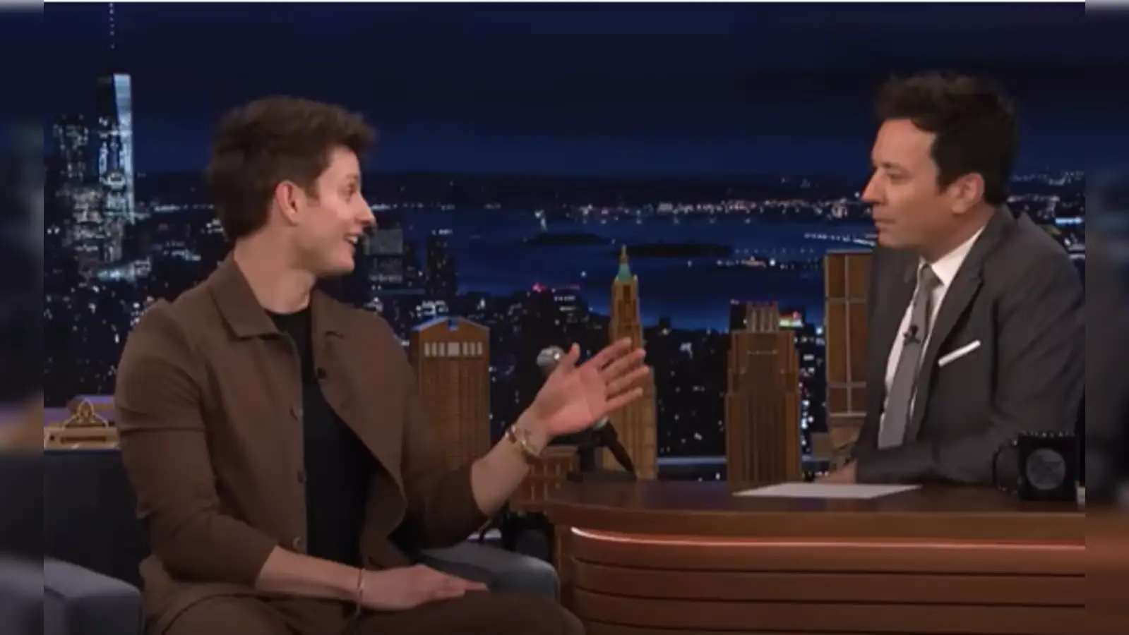 Jimmy Fallon S Net Worth House Tv Shows Age Career