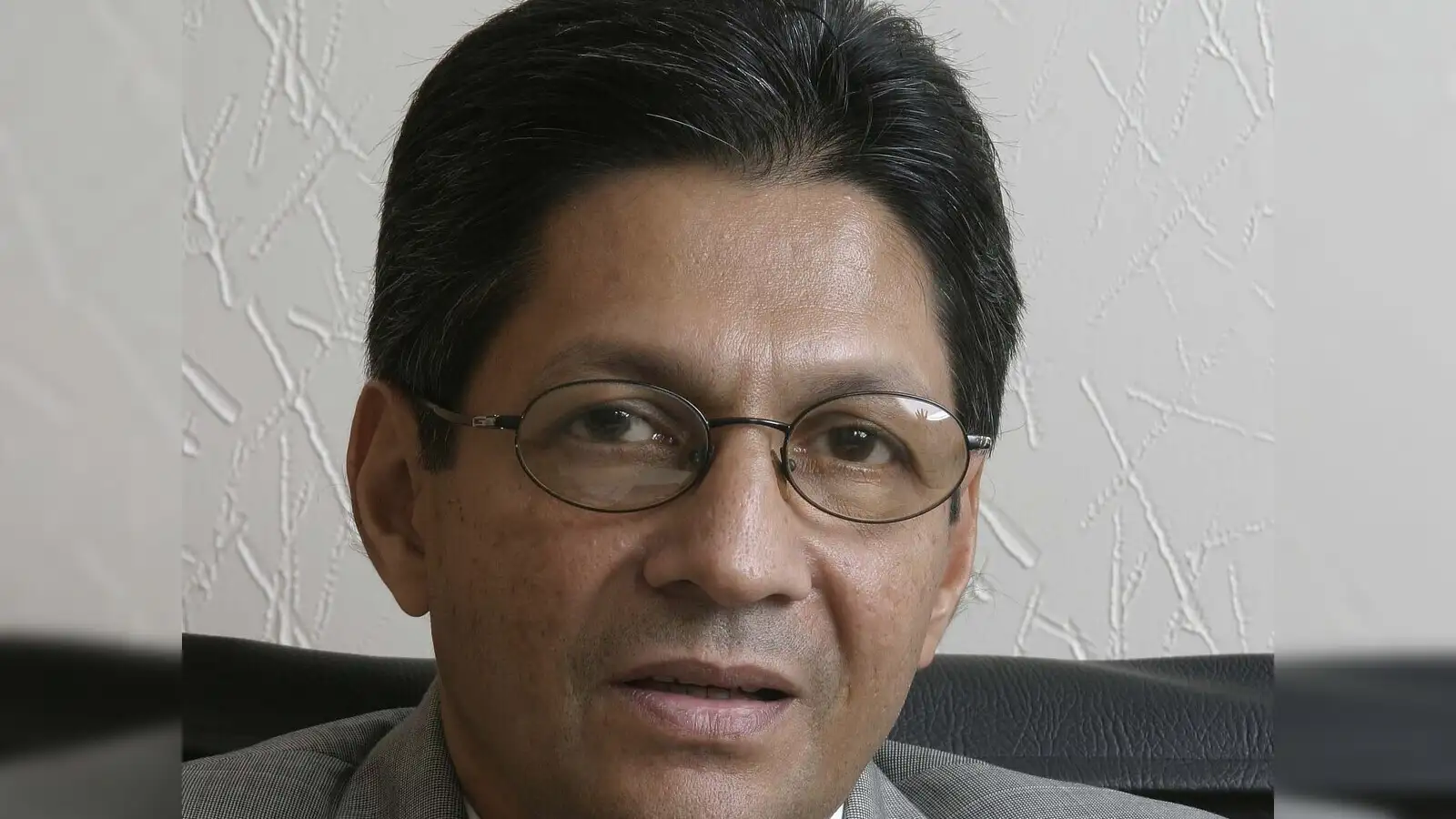 Parag Parikh's Instagram, Twitter & Facebook on IDCrawl