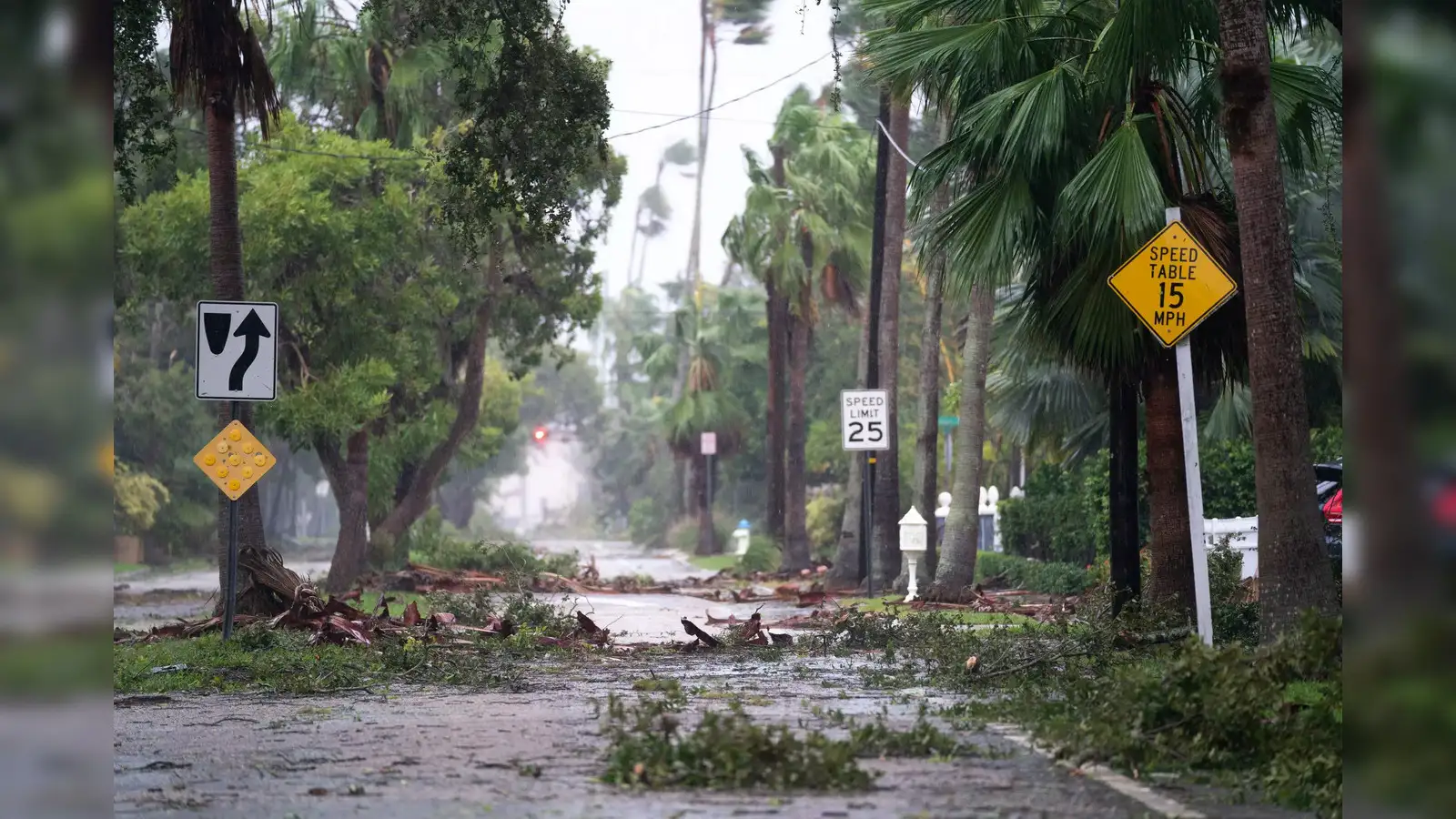 Naples Florida Storm News Hurricane Helene Damage Photos In