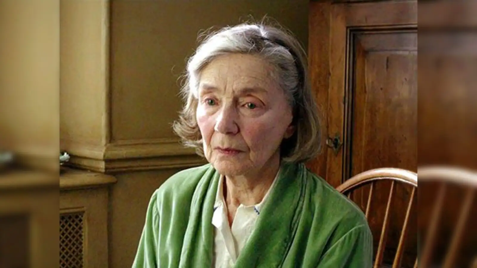 Emmanuelle Riva Français : Emmanuelle Riva En 1962. Nederlands: