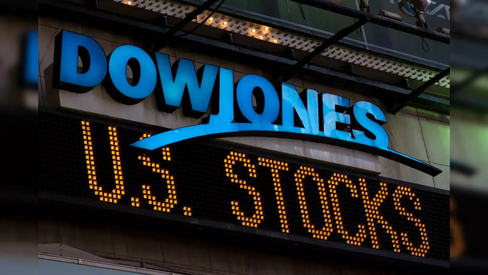 Dow jones nasdaq live store