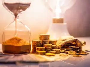 What is the last date to invest in the latest Sovereign Gold Bonds (SGB ...