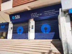 Money mule transactions: Banks may block your account for these fund ...