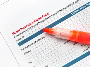 car insurance claim: How to fill a car insurance claim form: Important ...