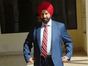 Clinton best to boost India-US ties: Sant Chatwal - The Economic Times