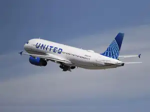 United overhauls loyalty program benefits to boost co-branded credit ...