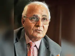 Farmers must get land's potential value: KP Singh, DLF - The Economic Times