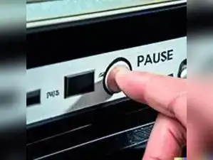 It's still pause mode for RBI, World - The Economic Times