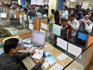 Fake Notes: How to spot fake currency and what happens if banks impound ...