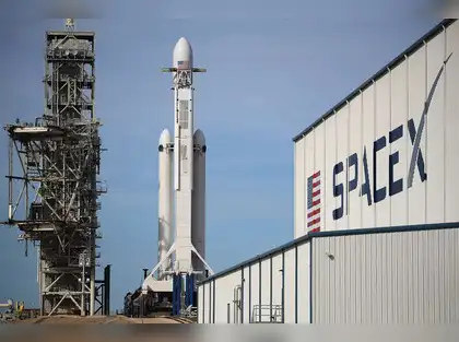 spacex going public date